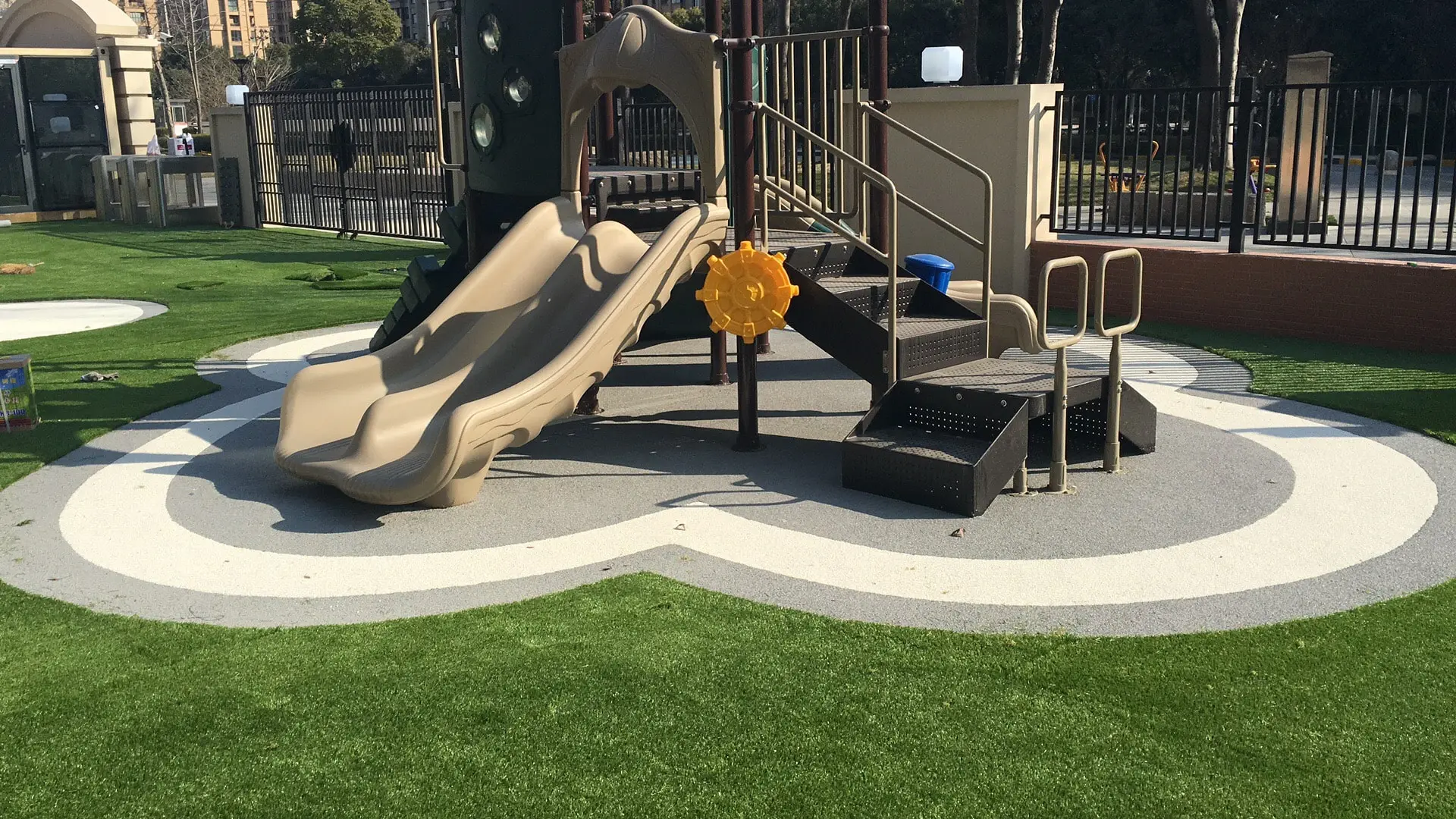 Top 5 Applications of Softfall Rubber - Jay's Synthetic Grass